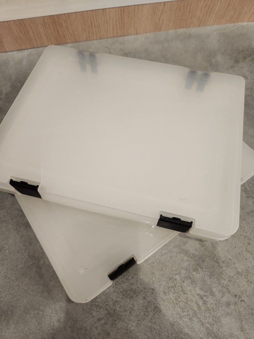 FREE. A4 size paper / book casing / box in white, Hobbies & Toys ...