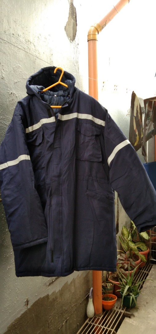 FREEZER JACKET, Men's Fashion, Coats, Jackets and Outerwear on Carousell