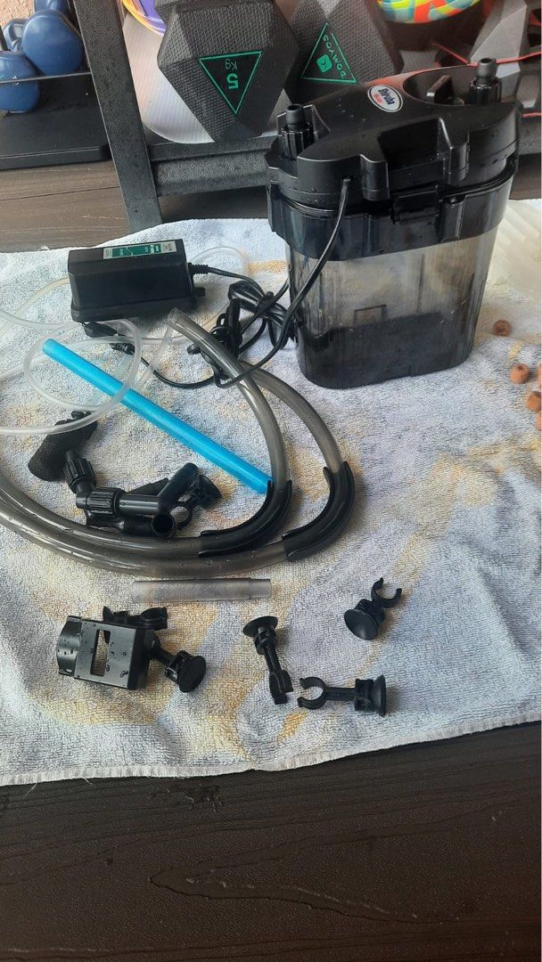 GEX MARINA BK600 - 60cm Tank, Pet Supplies, Homes & Other Pet Accessories on Carousell