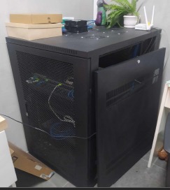 Hub, Modem rack 85 x 60 x 109 cm, Computers & Tech, Parts & Accessories ...