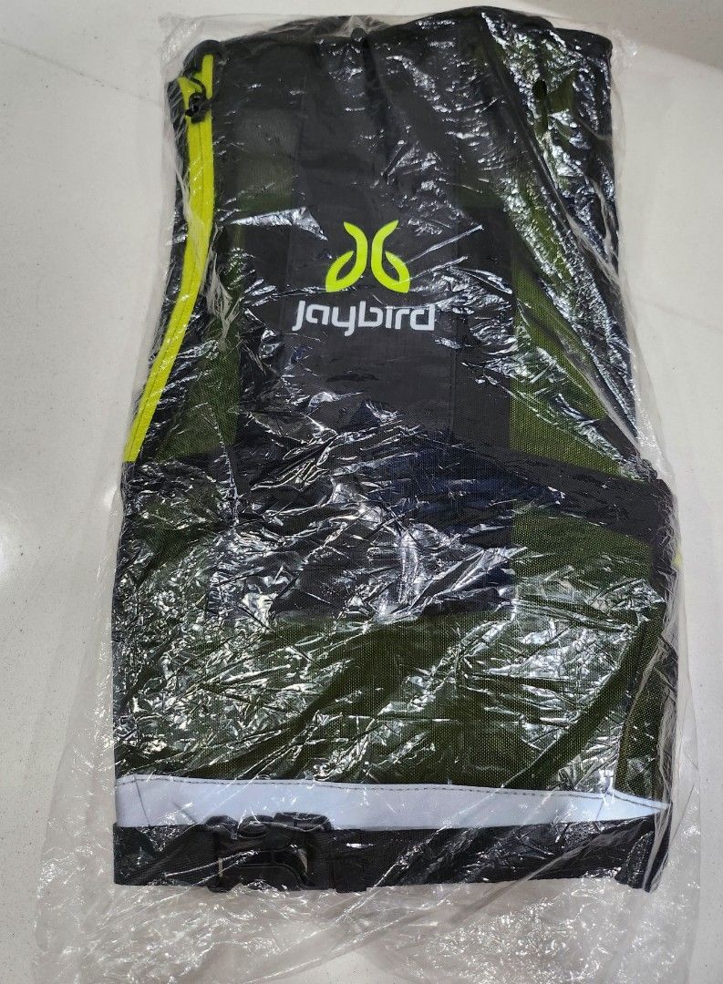 Jaybird Hydration Backpack, Men's Fashion, Bags, Backpacks on Carousell