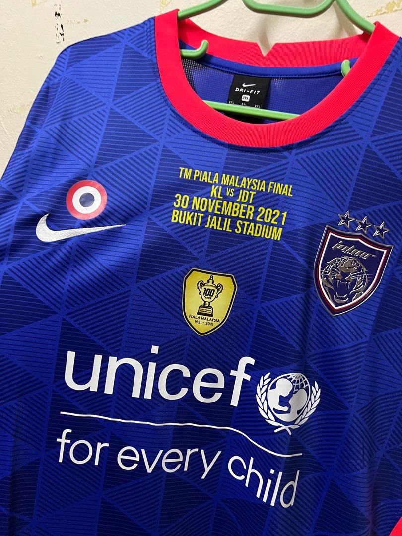 Jersey JDT 2021 player issue, Men's Fashion, Activewear on Carousell