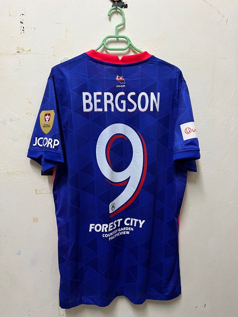 Jersey JDT 2021 player issue, Men's Fashion, Activewear on Carousell