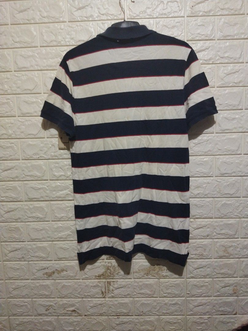 Kaos kerah salur rugby giordano, Fesyen Pria, Pakaian , Atasan di Carousell