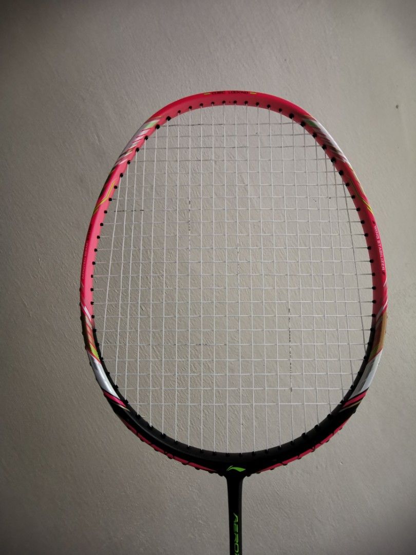 Lining aeronaut 7000i, Sports Equipment, Sports & Games, Racket & Ball ...