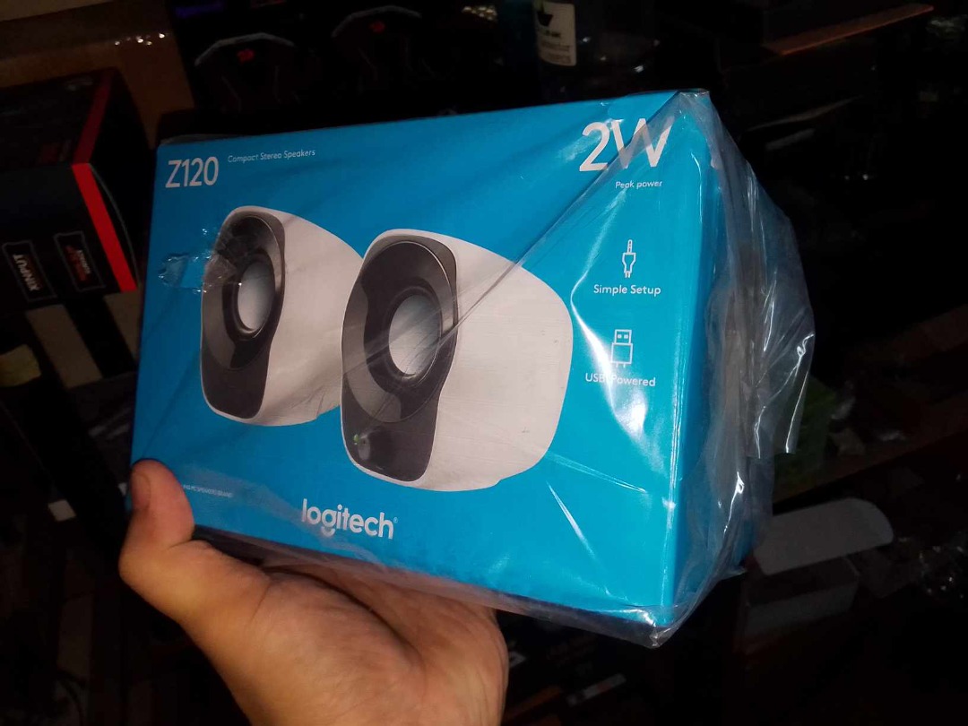 Logitech Z120 Compact USB Powered Stereo Speakers, 3.5 mm input, 1.2W ...