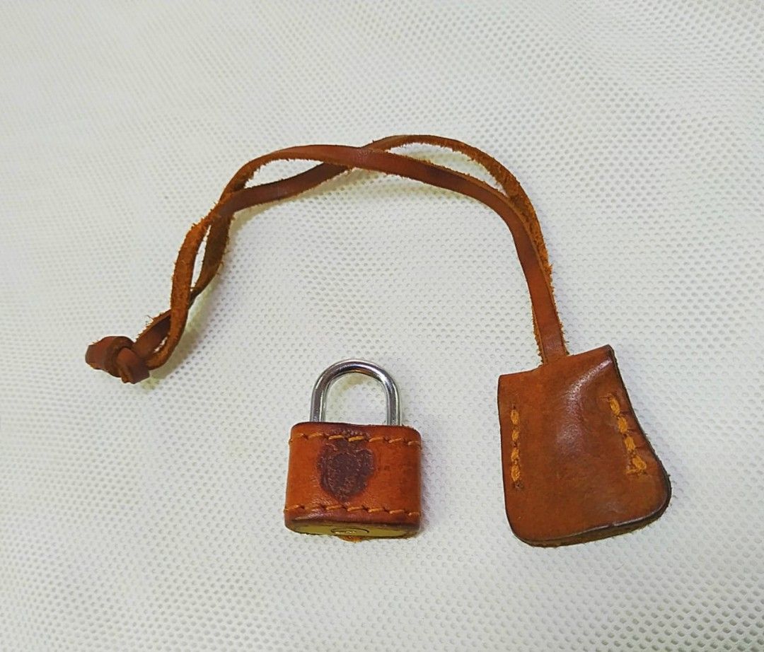 Luggage Leather Key and Padlock Case with Two Keys and Padlock ...