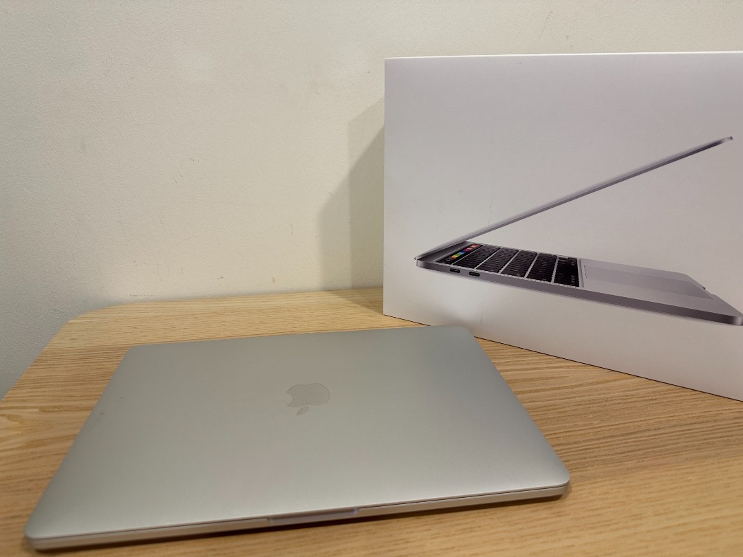 Macbook Pro Silver 2020, 32GB RAM, 1TB, Computers & Tech, Laptops ...