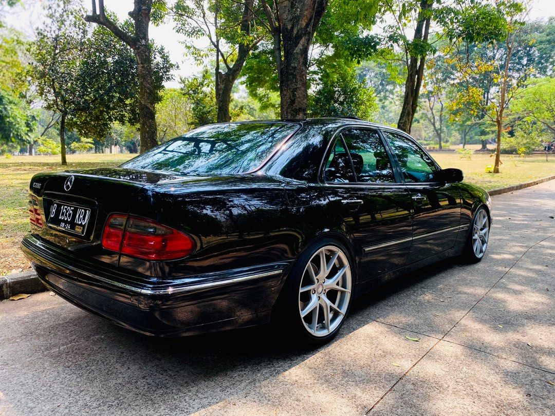 Mercedes Benz W210 E280 Avantgarde Full Specs, Mobil & Motor, Mobil untuk Dijual di Carousell