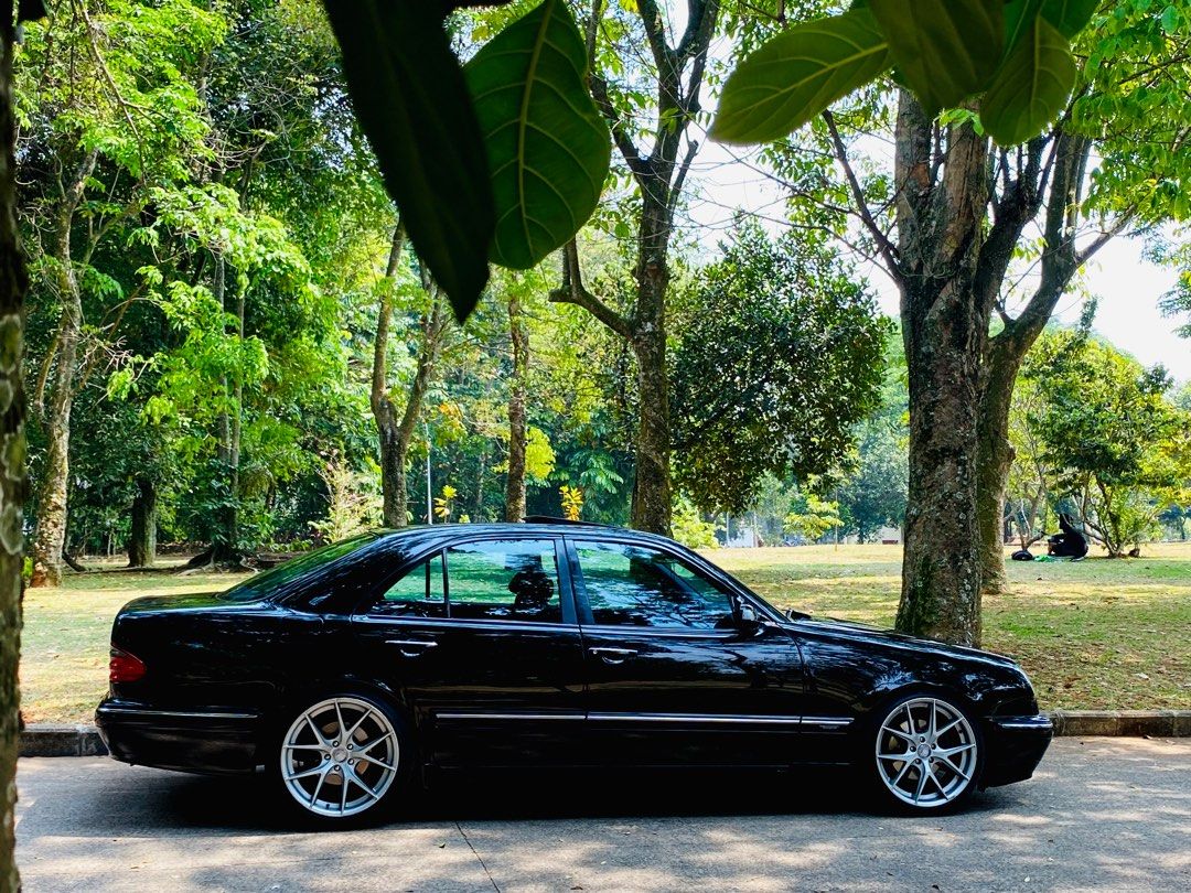 Mercedes Benz W210 E280 Avantgarde Full Specs on Carousell
