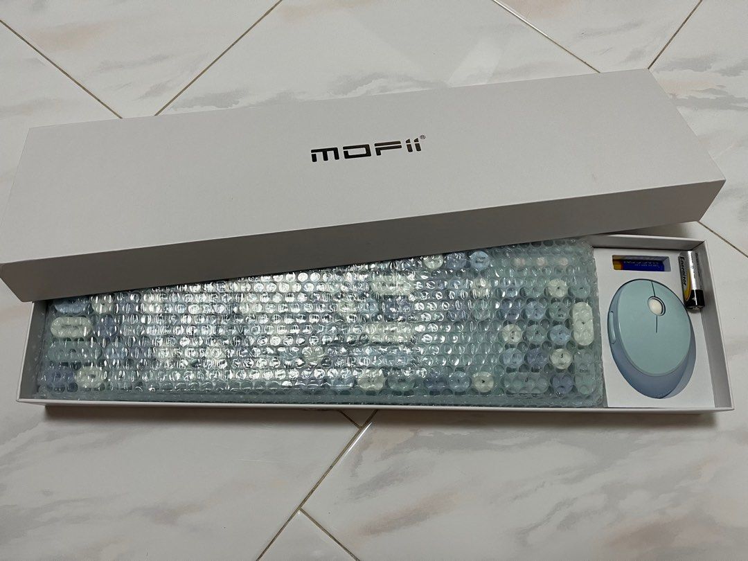 MOFII Blue Wireless keyboard and mouse, Computers & Tech, Parts ...