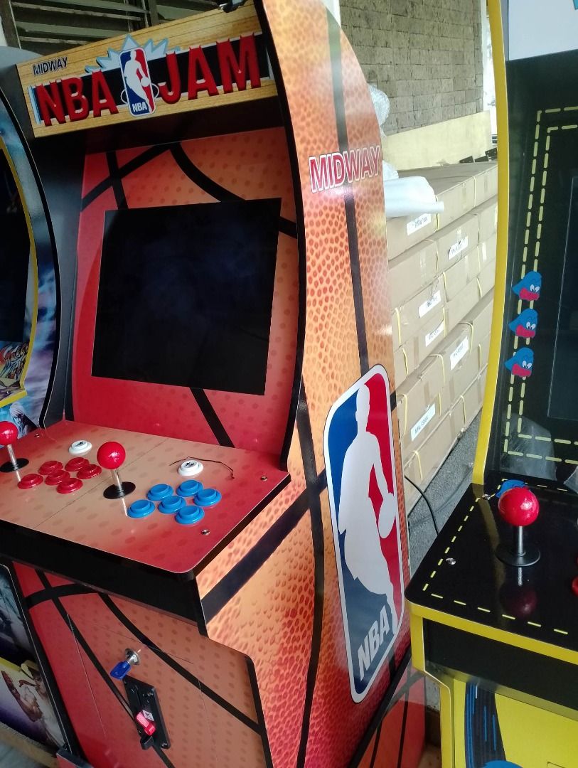 NBA-JAM Arcade Machine / Arcade Games, Sports Equipment, Sports & Games ...
