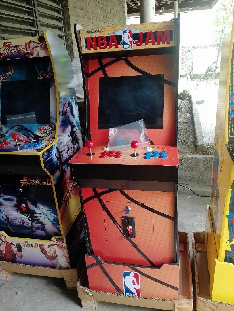 NBA-JAM Arcade Machine / Arcade Games, Sports Equipment, Sports & Games ...