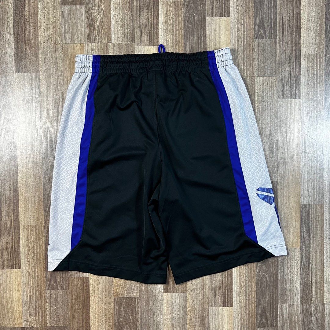 Nike Kobe short, Men's Fashion, Bottoms, Shorts on Carousell