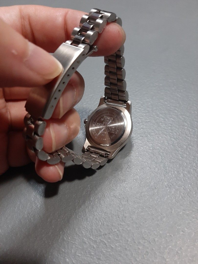 Original Timex Indiglo Ladies Watch, Women's Fashion, Watches ...