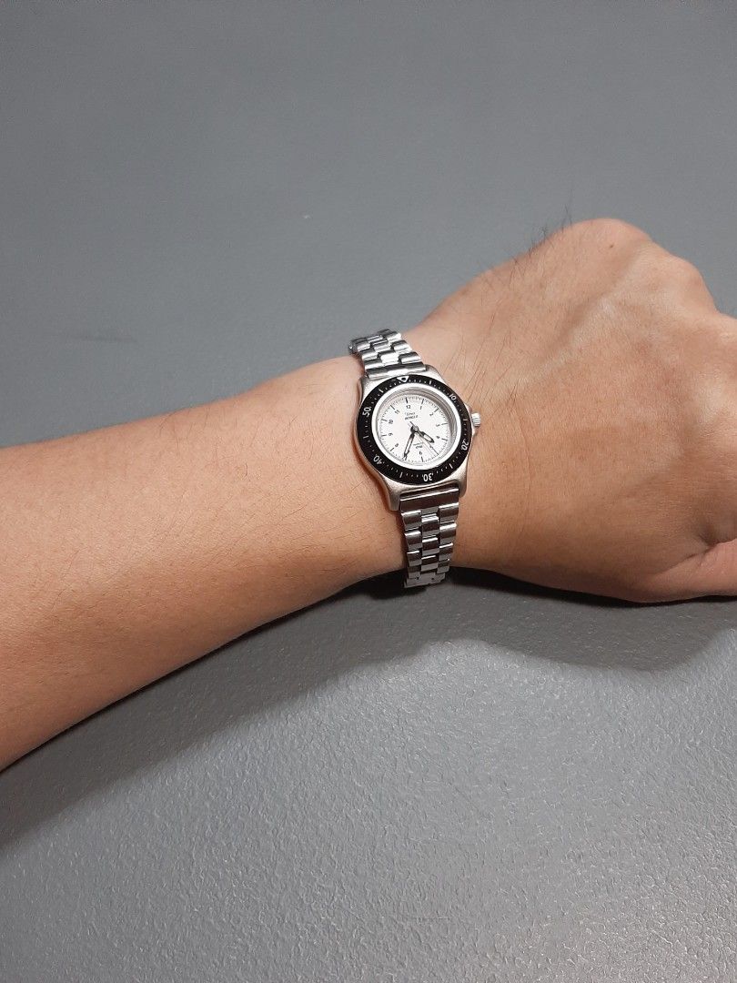 Original Timex Indiglo Ladies Watch, Women's Fashion, Watches ...