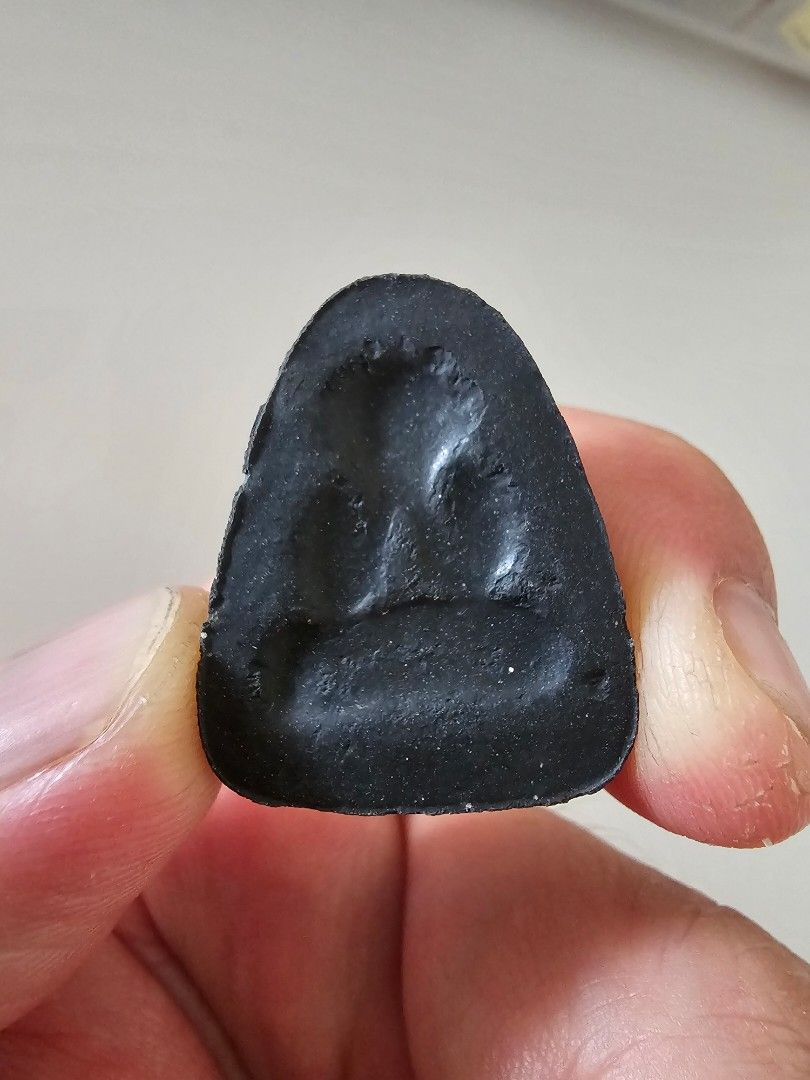 Phra Pidta Lp Nen Kaew (Kammakan), Hobbies & Toys, Memorabilia ...