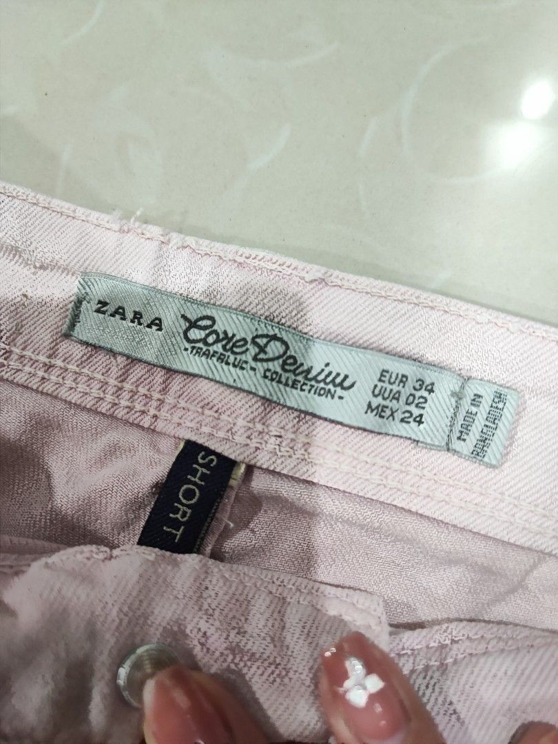 Purple Zara shorts, Women's Fashion, Bottoms, Shorts on Carousell