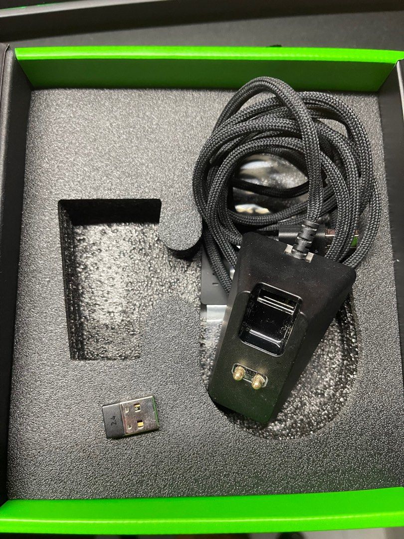 Razer Viper Ultimate (USB Dongle & Charging Dock Only), Computers ...