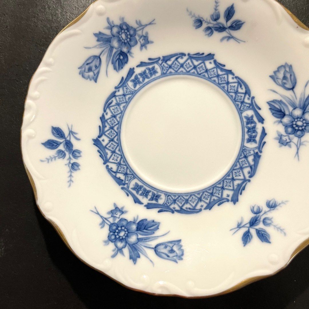 (Each) Rosary Yamato fine China gold trim blue and white saucer plate ...