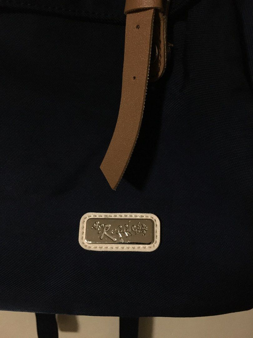 Ruffles Bag with Laptop and USB Compartment on the side, Women's ...