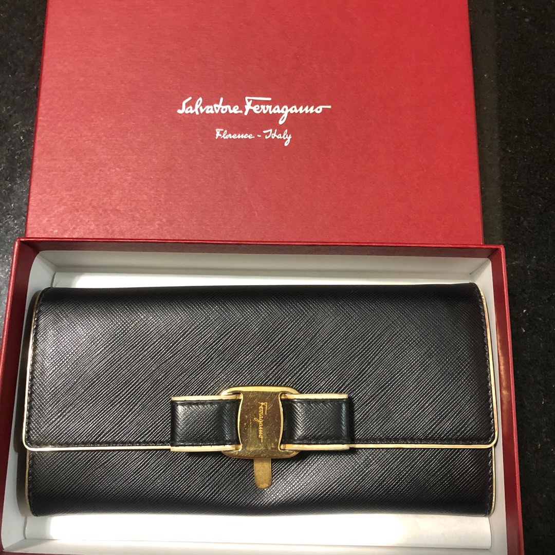Salvatore Ferragamo Vara Bow Long Wallet, Luxury, Bags & Wallets on ...