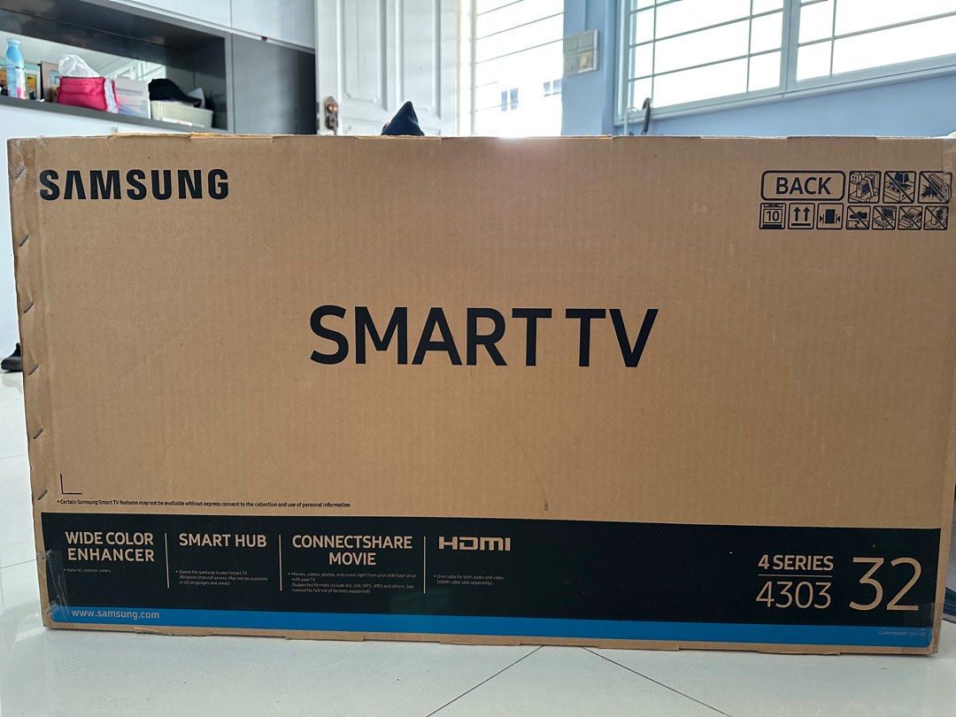 Samsung 32" HD Flat Smart TV J4303 Series 4, TV & Home Appliances, TV ...