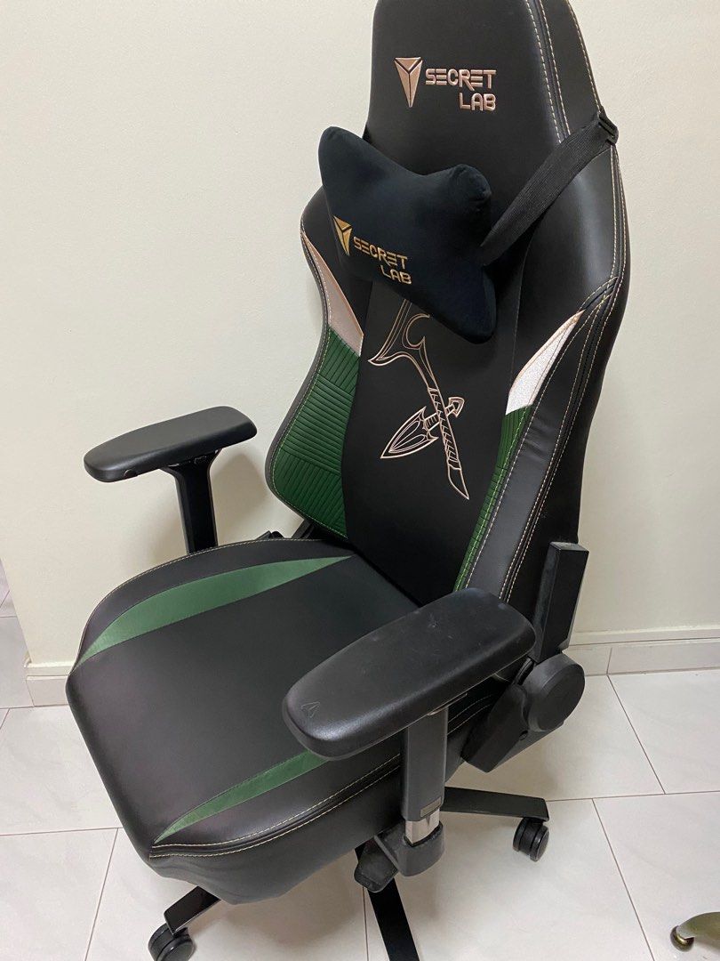 Secretlab Titan 2020 Akali, Furniture & Home Living, Furniture, Chairs ...