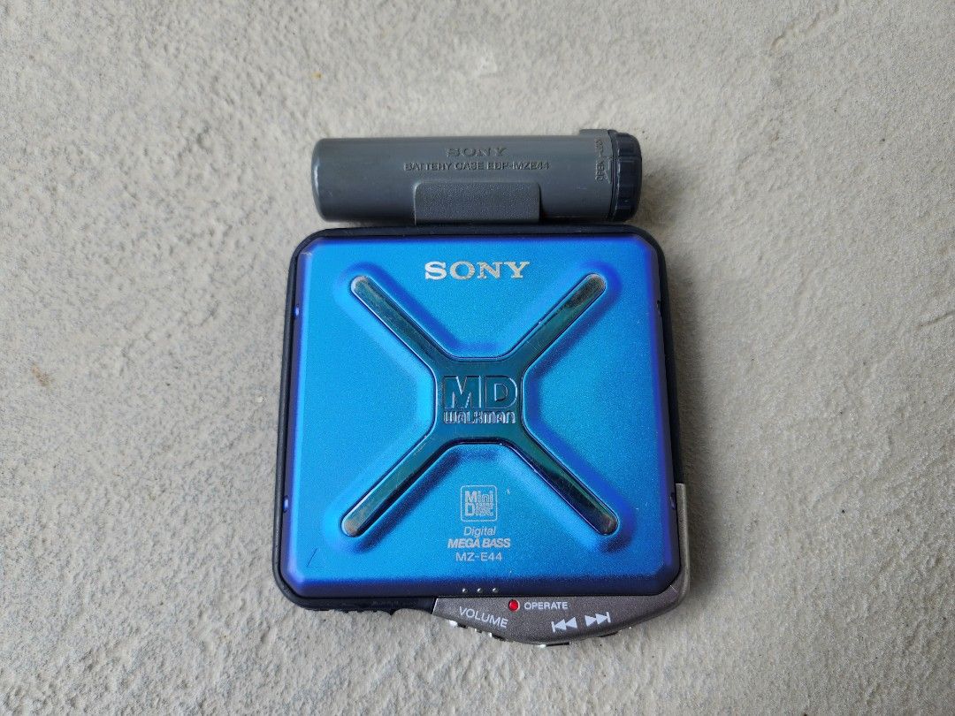 Sony walkman mz-e44 md minidisc player 懷舊 vintage classic y2k, 音響器材, 音樂播放裝置 MP3及CD Player ...