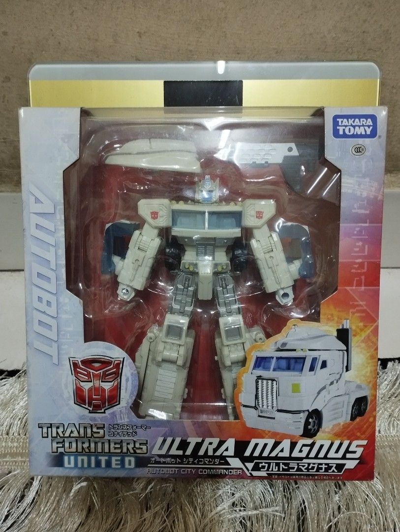 Takara Tomy Transformers United Ultra Magnus BIB, Hobbies & Toys, Toys ...