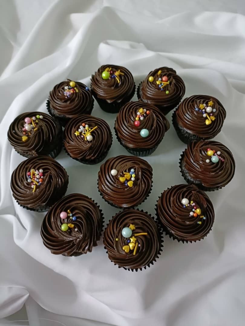 Tempahan Cakes untuk Event, Food & Drinks, Homemade Bakes on Carousell