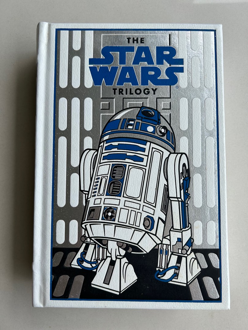 The Star Wars Trilogy (Barnes & Noble Leatherbound Classics) White R2D2 ...