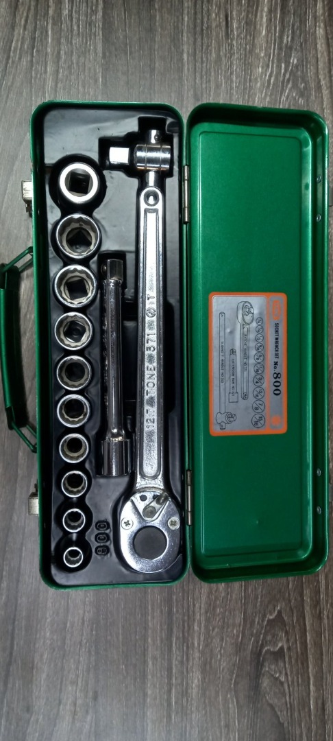 Tone 800 Socket Wrench Set 3/8"-15/16" 1/2" Drive, Commercial ...