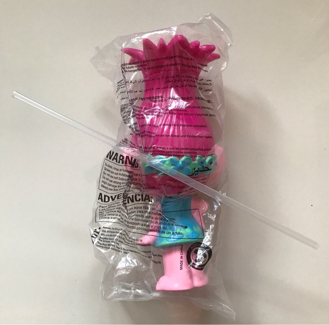 Trolls Poppy Tumbler cup with straw, Hobbies & Toys, Memorabilia ...