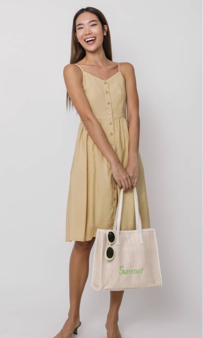 TTR Brittany Button Down Flare Midi Dress, Women's Fashion, Dresses ...