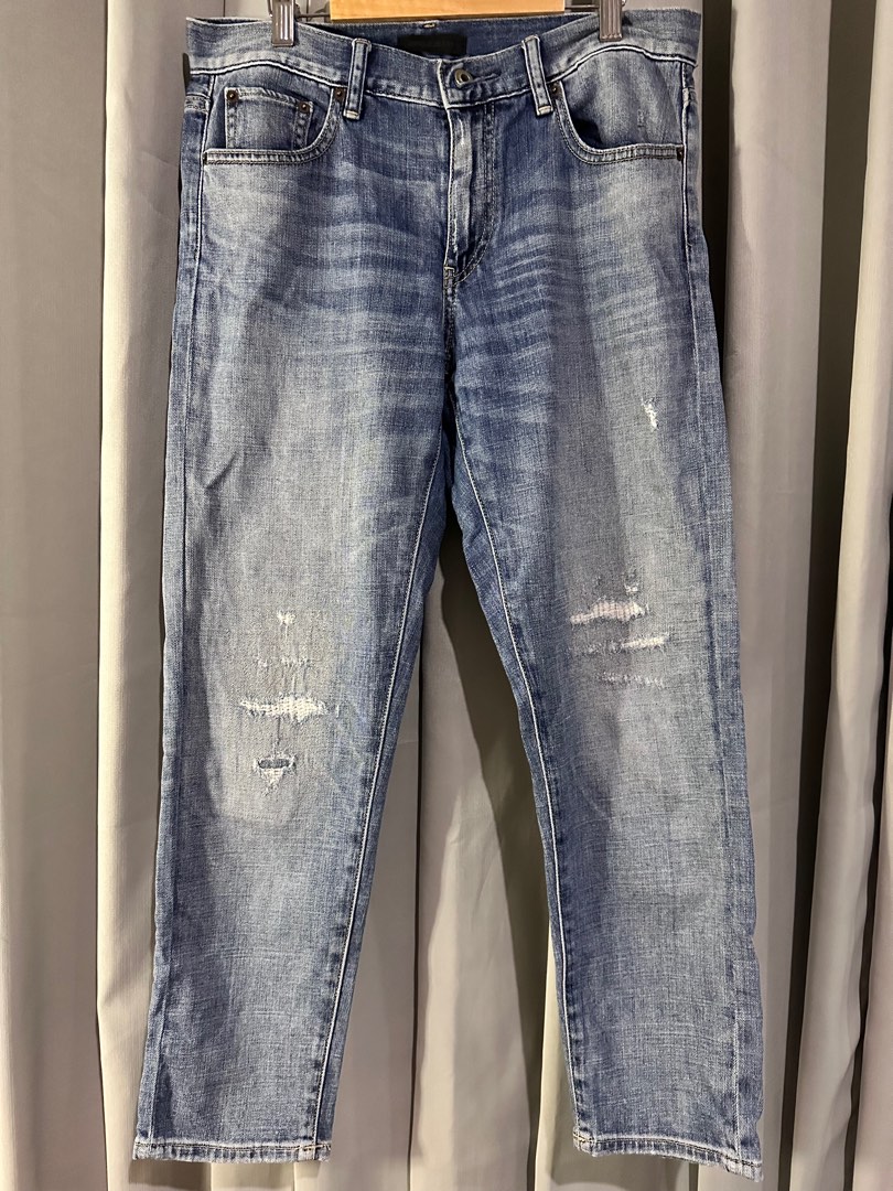 Uniqlo Tattered Jeans, Women's Fashion, Bottoms, Jeans on Carousell