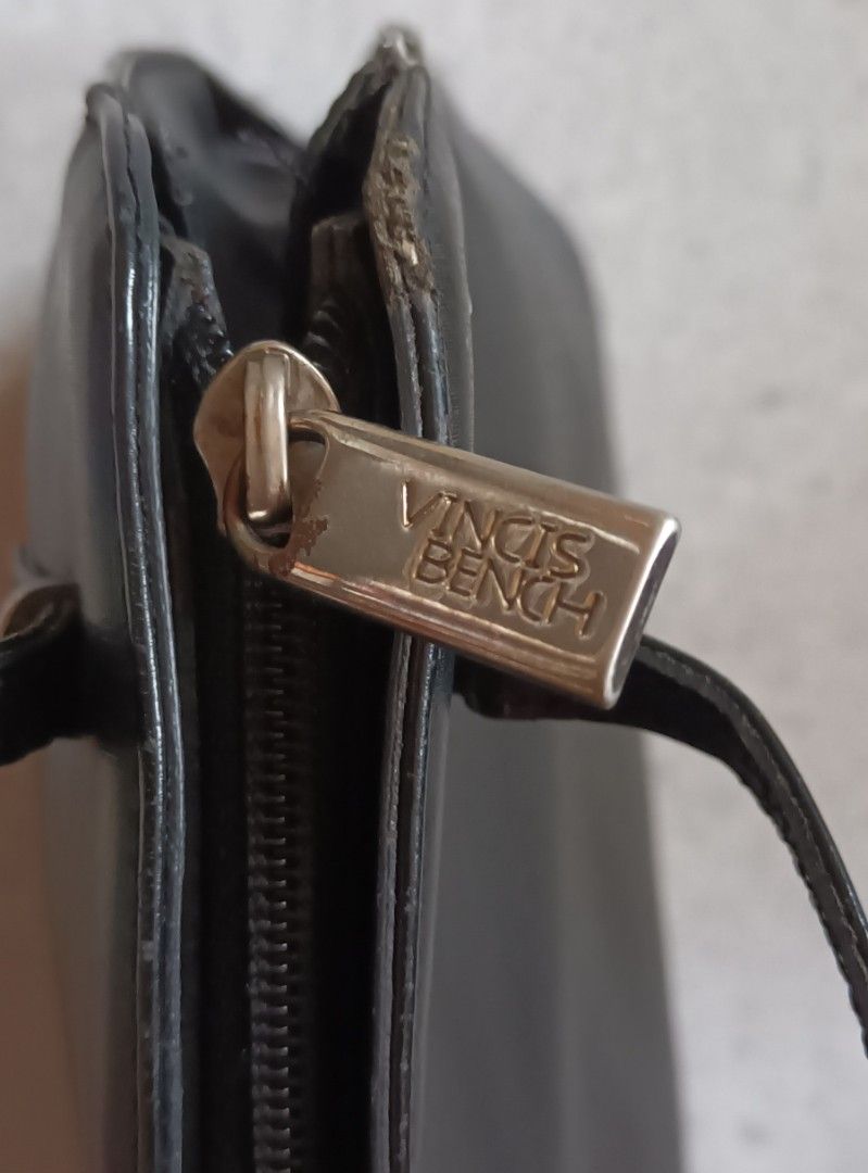 Vintage Vincis Bench Shoulder Bag 2nd Genuine Leather on Carousell