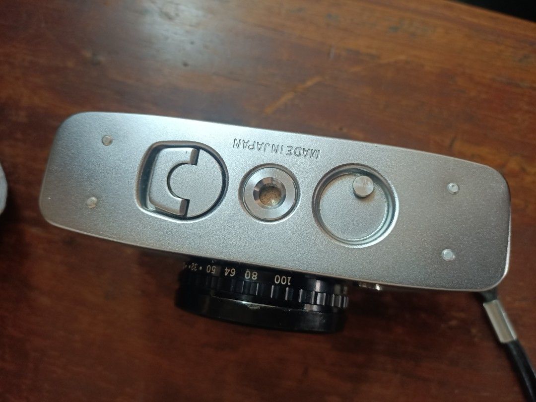 vintage 1961 olympus camera, Photography, Cameras on Carousell