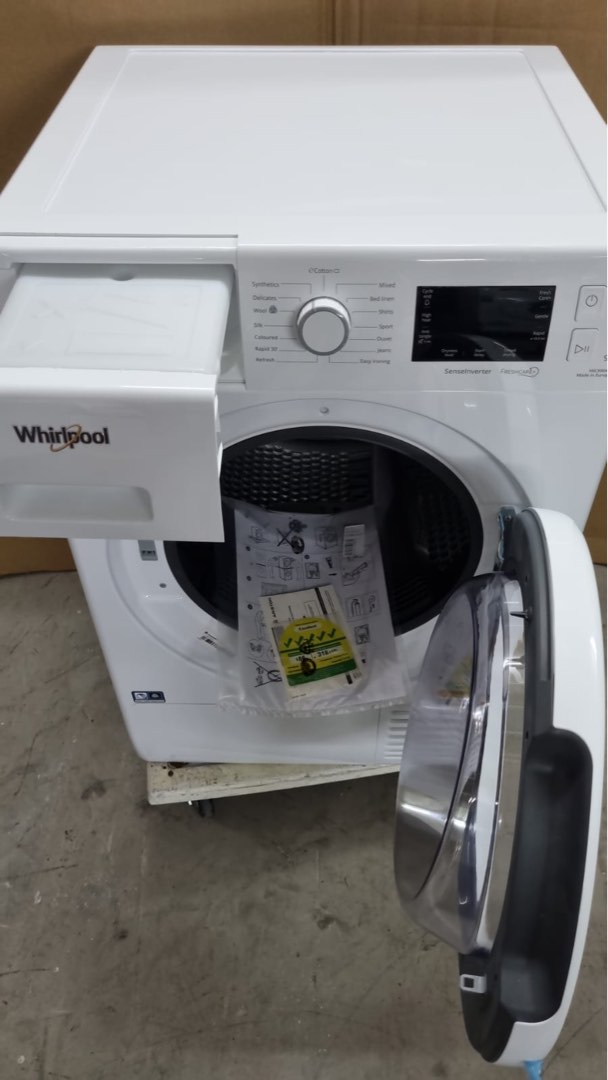 Whirlpool 9kg heat pump dryer , display set, TV & Home Appliances ...