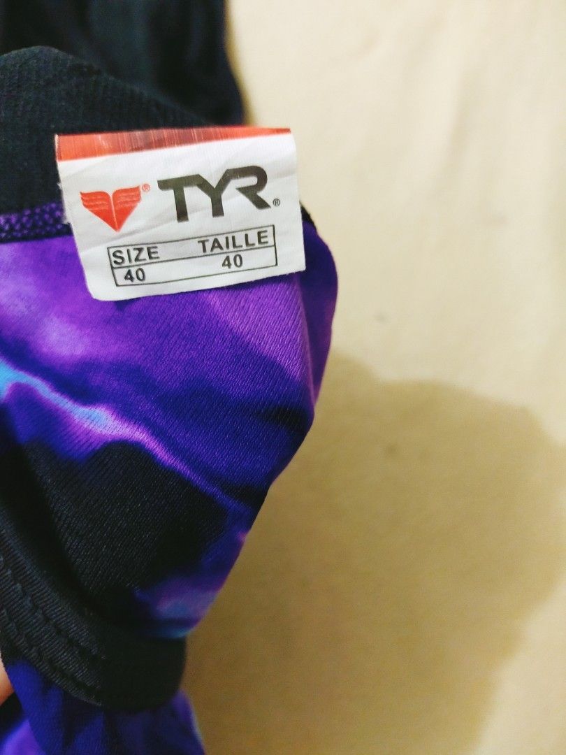 (XL) TYR DURAFAST ONE PIECE TRAINING SWIMSUIT on Carousell