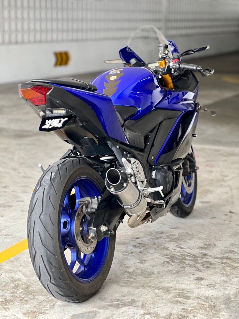 Yamaha r25 v2, Motorbikes on Carousell