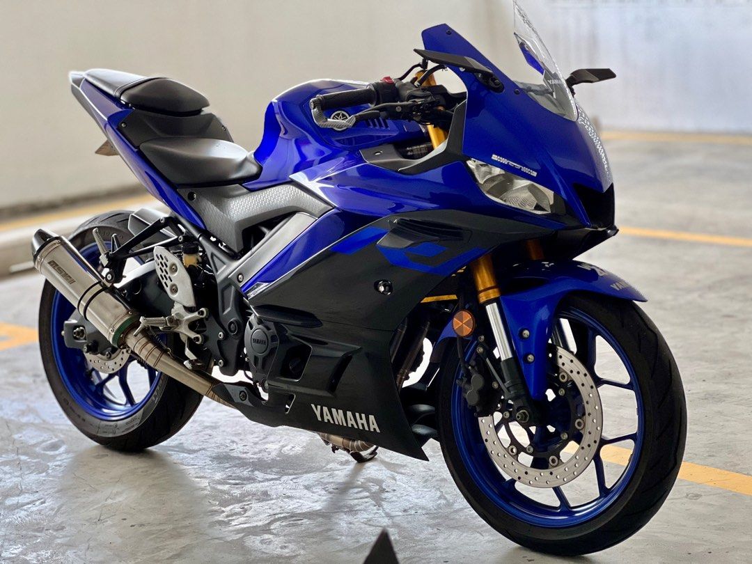 Yamaha r25 v2, Motorbikes on Carousell