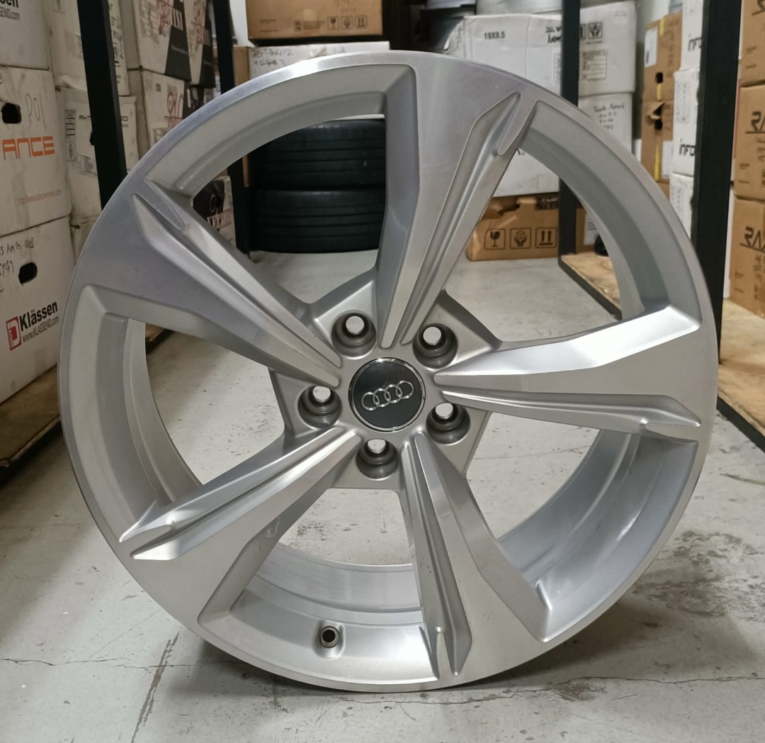 19"AUDI Q5 Original Used Rim set, Car Accessories, Tyres & Rims on ...