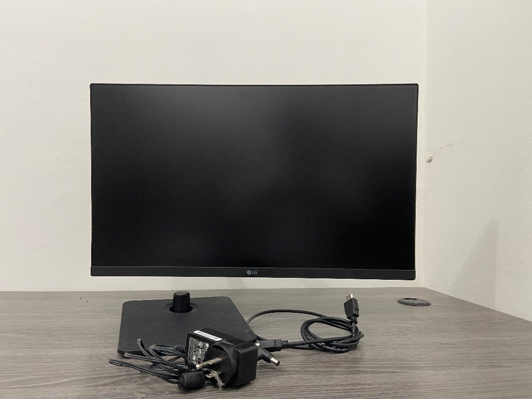 24" LG IPS Monitor 75HZ - Negotiable, Computers & Tech, Parts ...