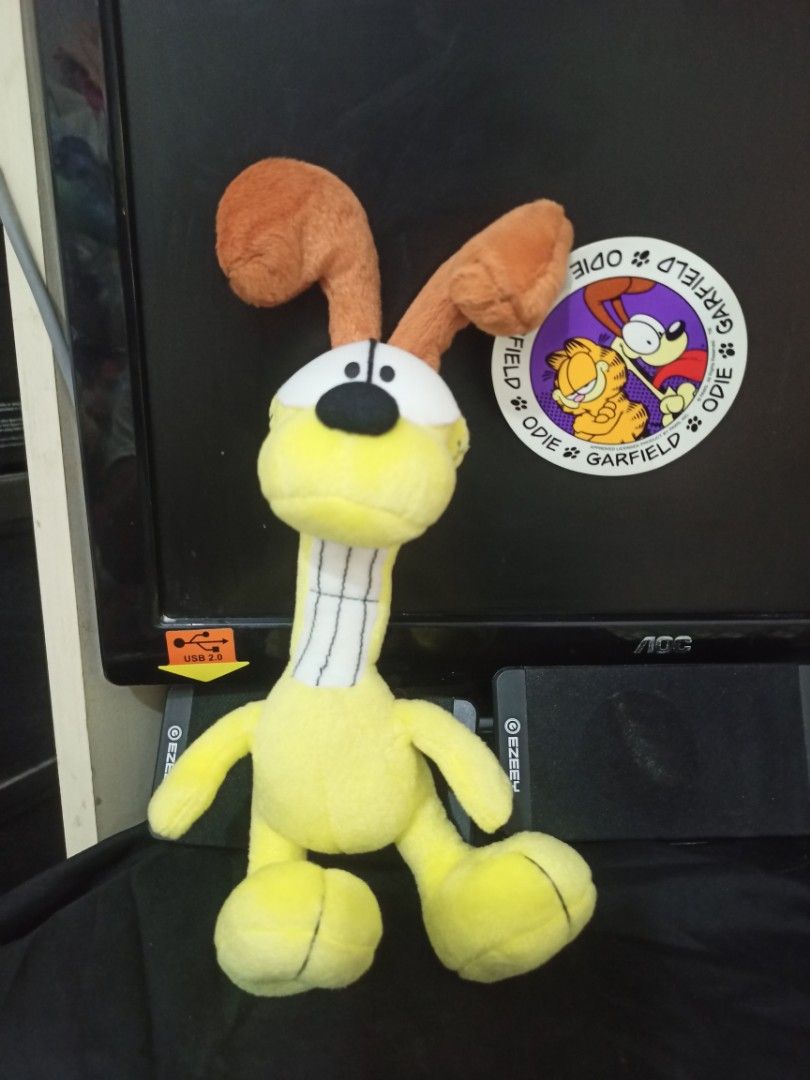 34cm garfield odie stuffed toys, Hobbies & Toys, Toys & Games on Carousell