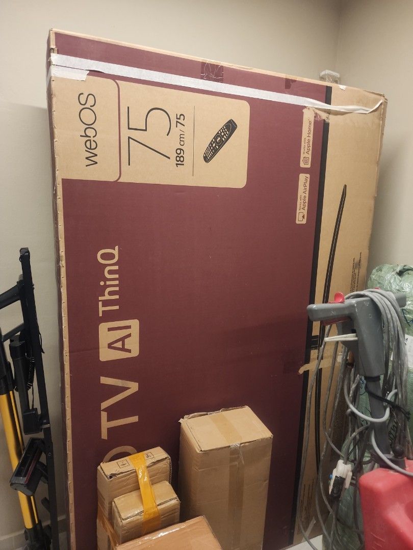 75 inch TV box only, TV & Home Appliances, TV & Entertainment, TV Parts ...