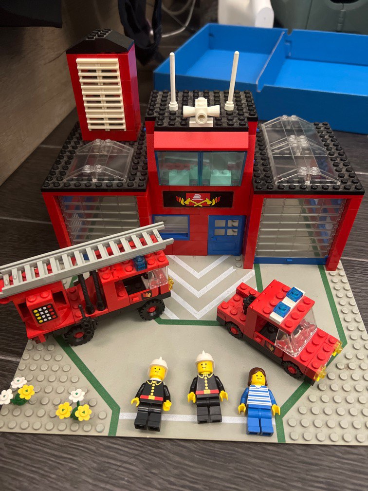80年代絕版Legoland系列 6385 Fire House Lego樂高, 興趣及遊戲, 玩具 & 遊戲類 - Carousell