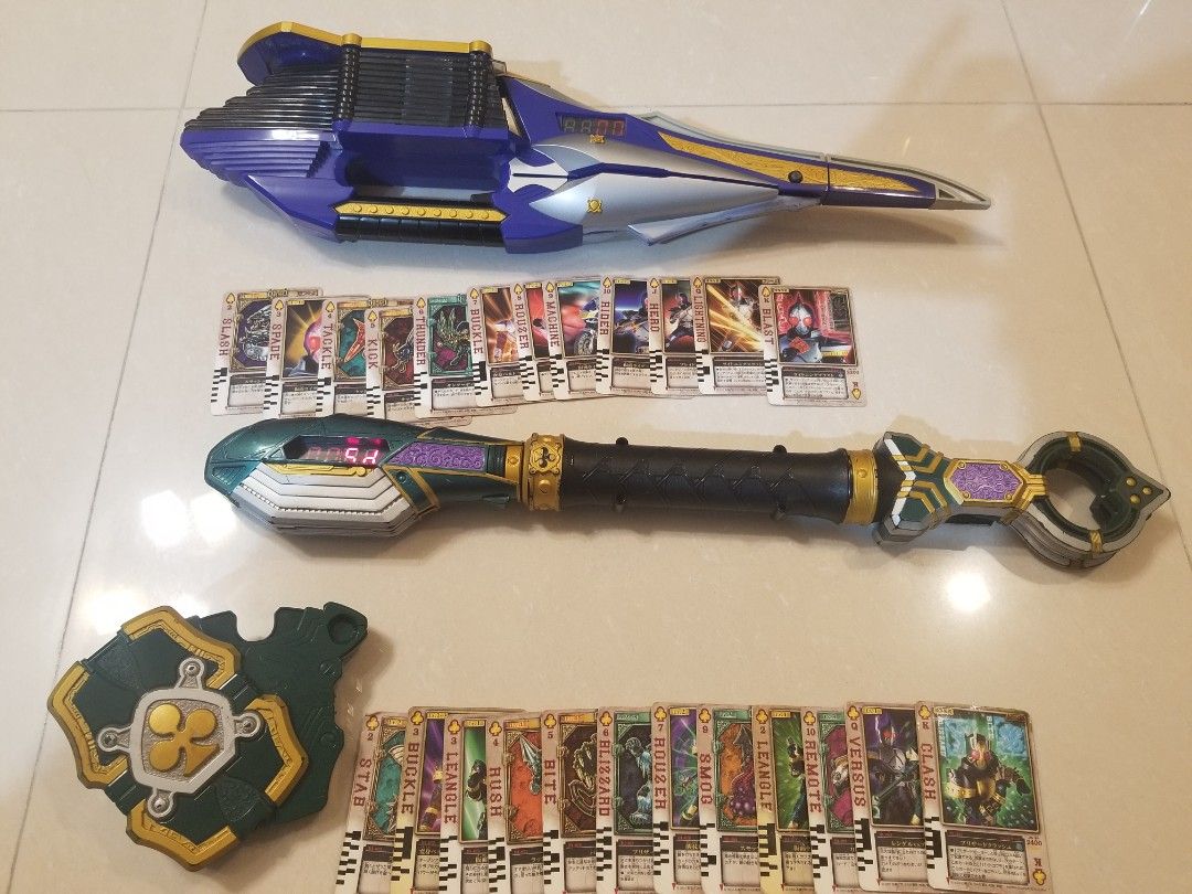 幪面超人 Kamen Rider Blade Dx Blade Rouzer & Leangle Rouzer, 興趣及遊戲, 玩具 & 遊戲類 - Carousell
