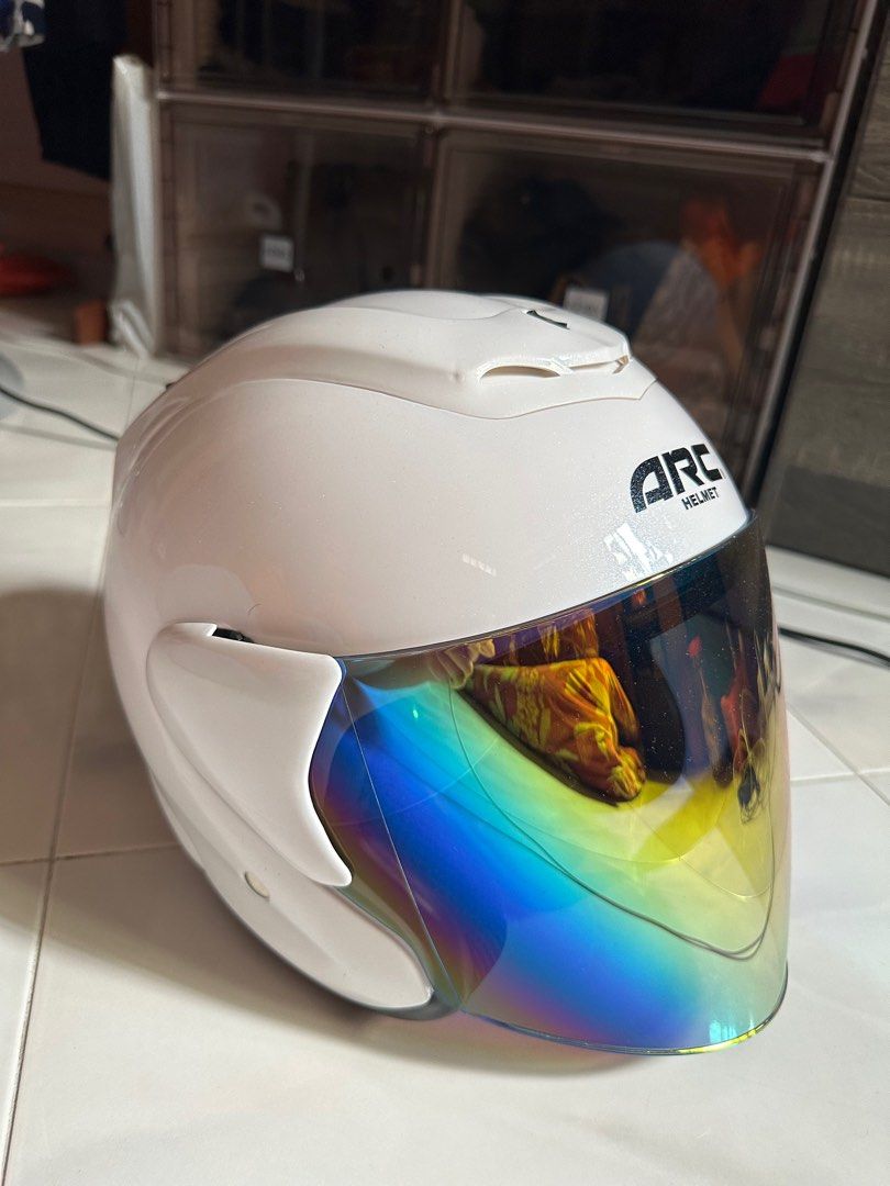 Arc Ritz White Helmet, Motorcycles, Motorcycle Apparel on Carousell
