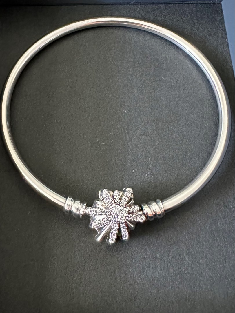 Authentic Pandora Firework Bangle, Women's Fashion, Jewelry ...